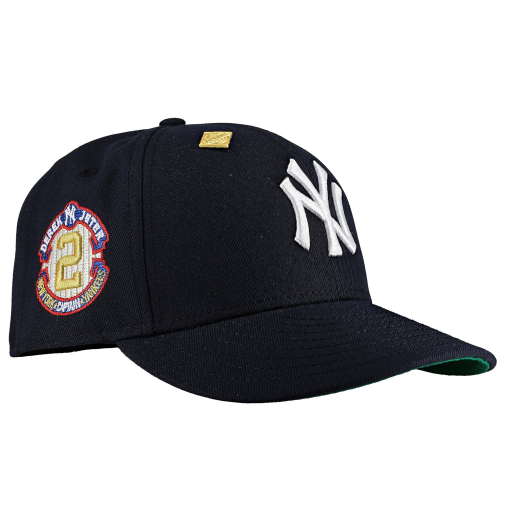 New York Yankees "The Captain" Derek Jeter Metallic (Classic Yankees N ...